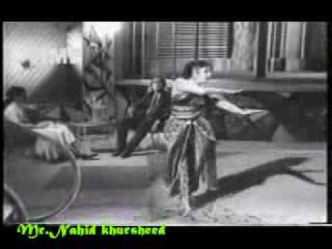 Qaid Mein Hai Bulbul (Bedard Zamana Kya Jane) - TheSongPedia