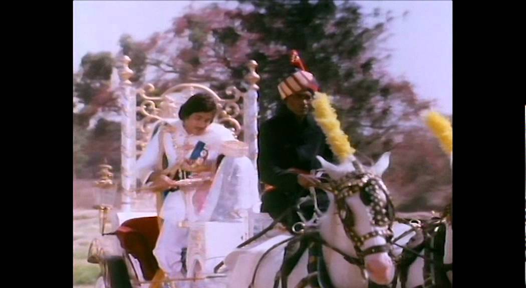 Main Raja Tu Rani (Dildaar) - TheSongPedia