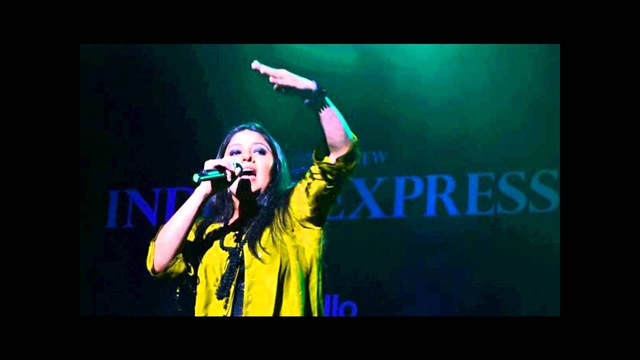 Disco King (It's Rocking: Dard-E-Disco) - TheSongPedia